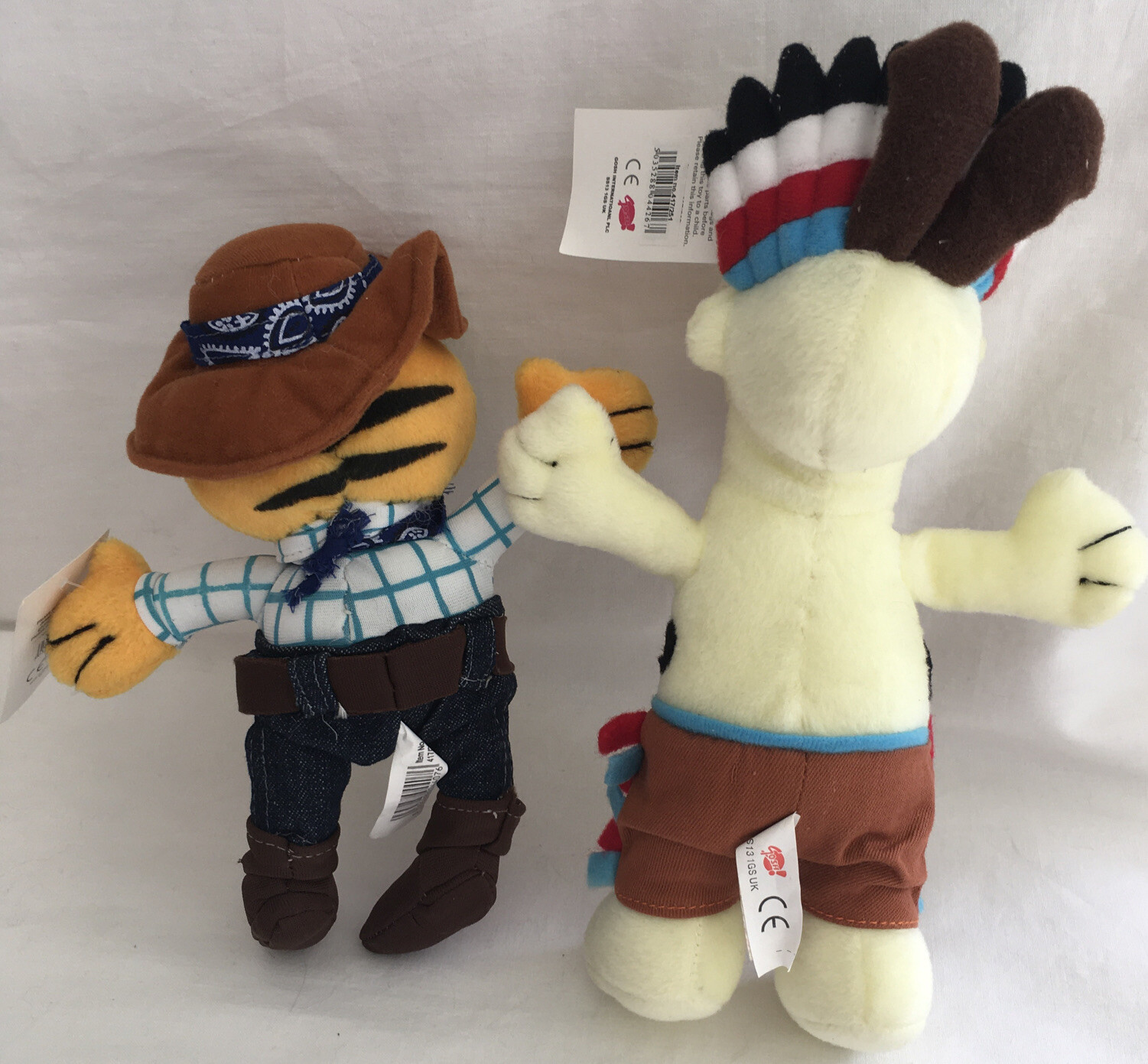 VIntage Retro Garfield Plush in Cowboy Outfit Apprx 8” & Odie In Indian ...