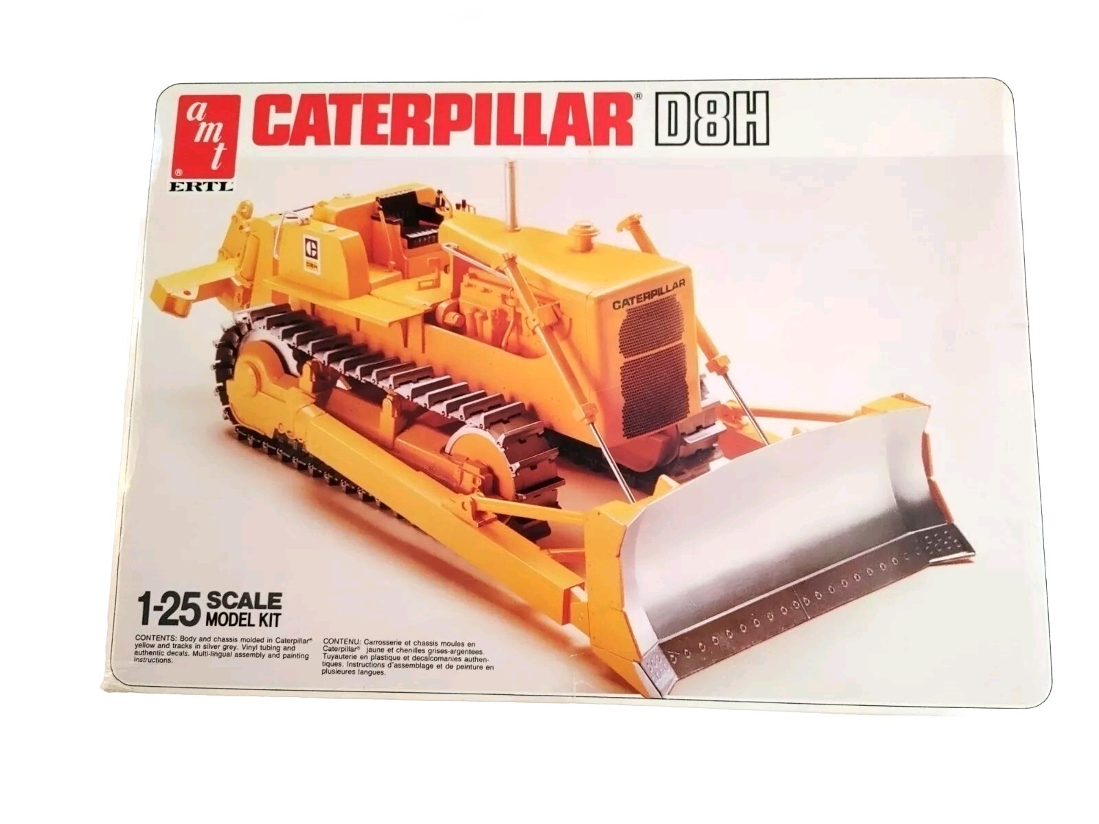 AMT Ertl - Caterpillar D8H Bulldozer 1/25 Scale Model Kit Open Box ...