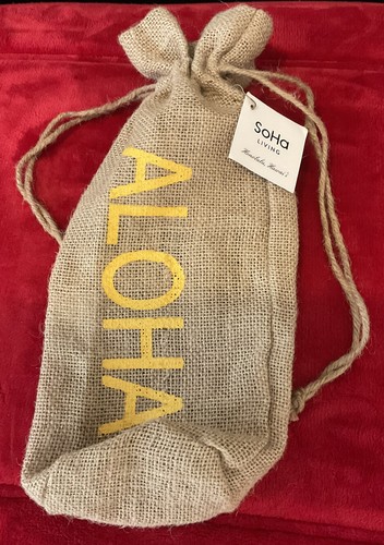 This is a very cute NWT SoHa Hawaii Wine Bottle Burlap Bag | eBay