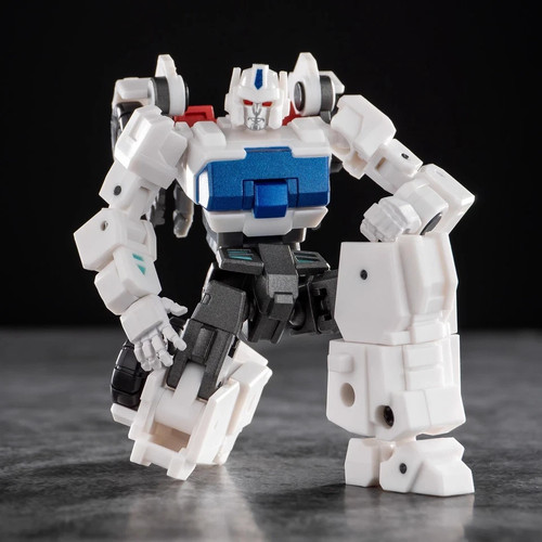 Iron Factory IF EX-44FG Ultra Magnus City Commander First Generation ...