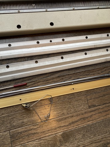 Vintage SINGER Knitting Machine PARTS 23583 For Parts Only | eBay