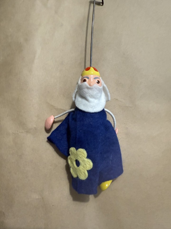 MINI DELUXE FANTASY PUPPET THEATER 10 PUPPETS ONLY, CZECHOSLOVAKIA. | eBay