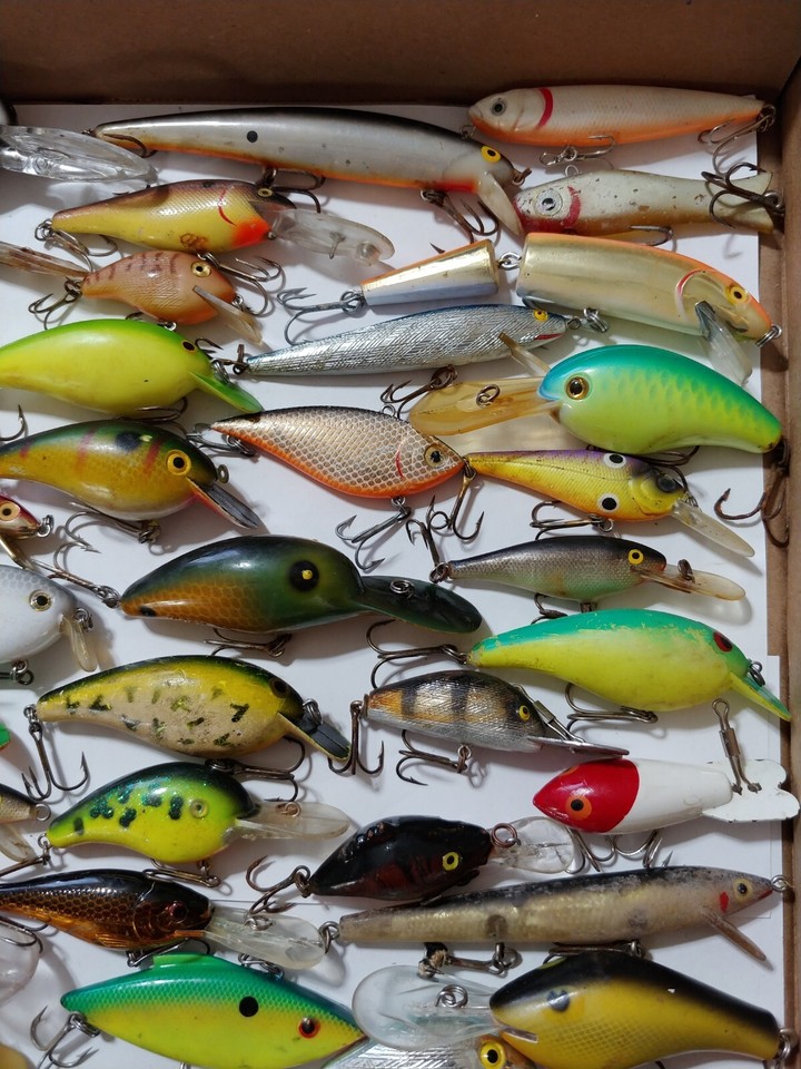 Lot of 50 Beater Crankbait Fishing Lures Rapala Norman Storm Bomber ...