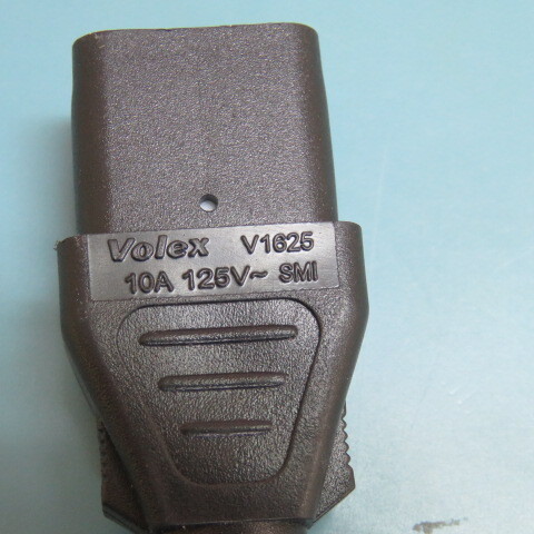 VOLEX 17251-10B1 Qty of 5 per Lot Cord Power C13 5-15P Plug 3 Cond SVT ...