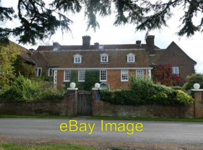 Photo 6x4 Bunce Court Old House near Warren Street On Bunce Court Road ...