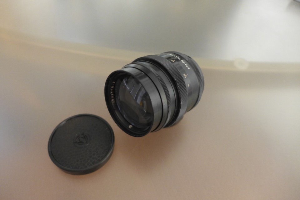 Leica LTM / L-39 Mount: Jupiter 85mm f2 lens. Excellent CLASSIC c.1970 ...