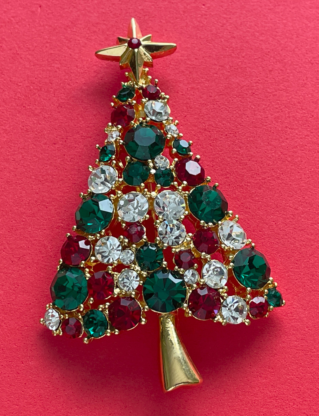 VINTAGE ART DECO CHRISTMAS TREE PIN BROOCH LIA RHINES… - Gem