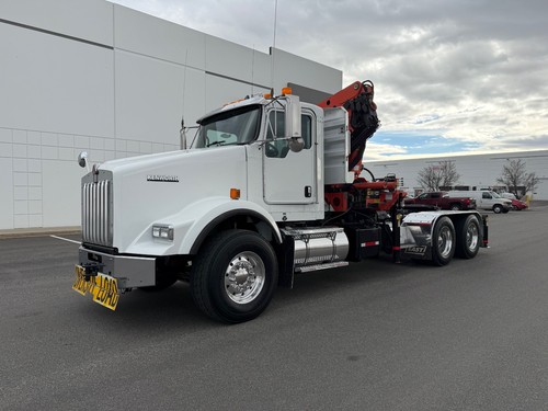 2013 Kenworth T800 • Knuckle Boom Palfinger PK 32080 • 68’ Reach ...