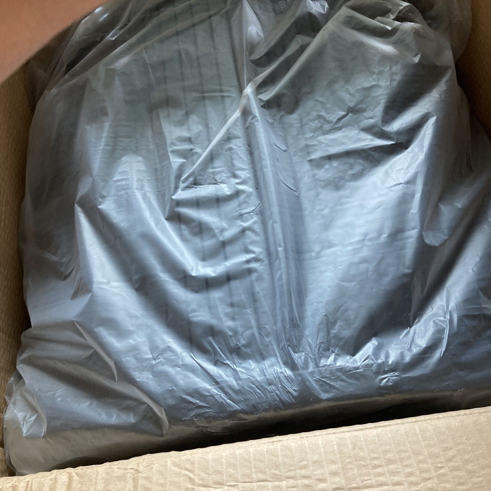 Rubbermaid Commercial Locking Security Hood 17 3/4" x 10 3/10" Black ...