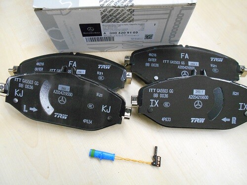 Mercedes-Benz original Bremsbeläge Belag m.Kontakt Vorderachse GLC W205 ...