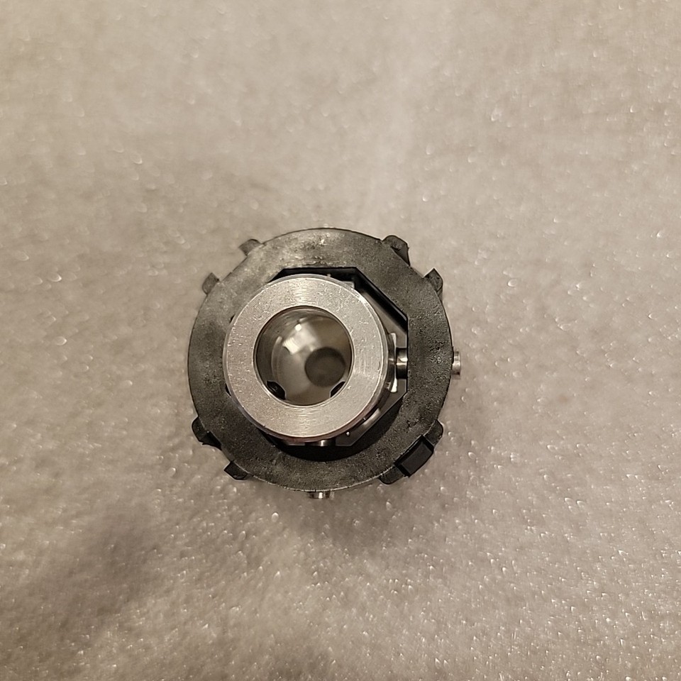 Huco 201.27 3/16" to 1/4" universal/lateral offset couplings | eBay