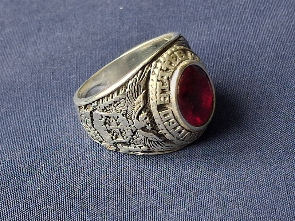 US MARINES VIETNAM WAR WHITE METAL RING - RUBY RED GLASS OR STONE INLAY ...