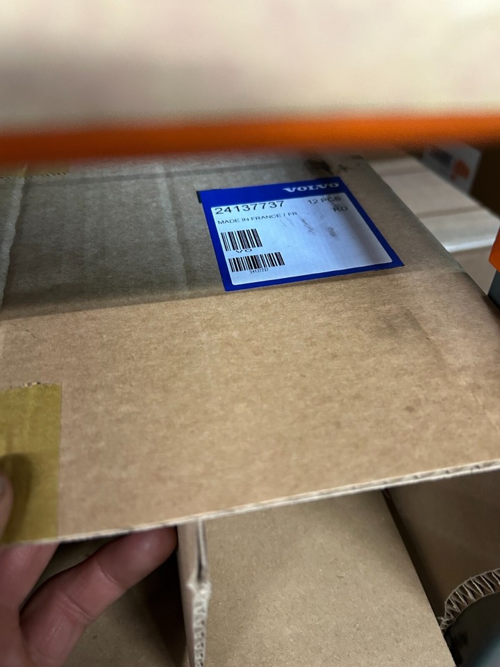 OEM FUEL FILTER VOLVO TRUCK SET PN: 24137737 / 24137493 | eBay