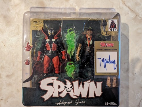 Spawn & Todd McFarlane AUTOGRAPHED Series GOLD LABEL 2-Pack 7" Figures In Hand!! | eBay