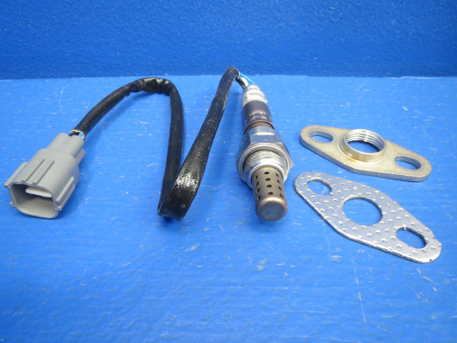 2000 TOYOTA 4RUNNER 3.4L A/T EXHAUST PIPE REAR O2 SENSOR, OXYGEN SENSOR ...