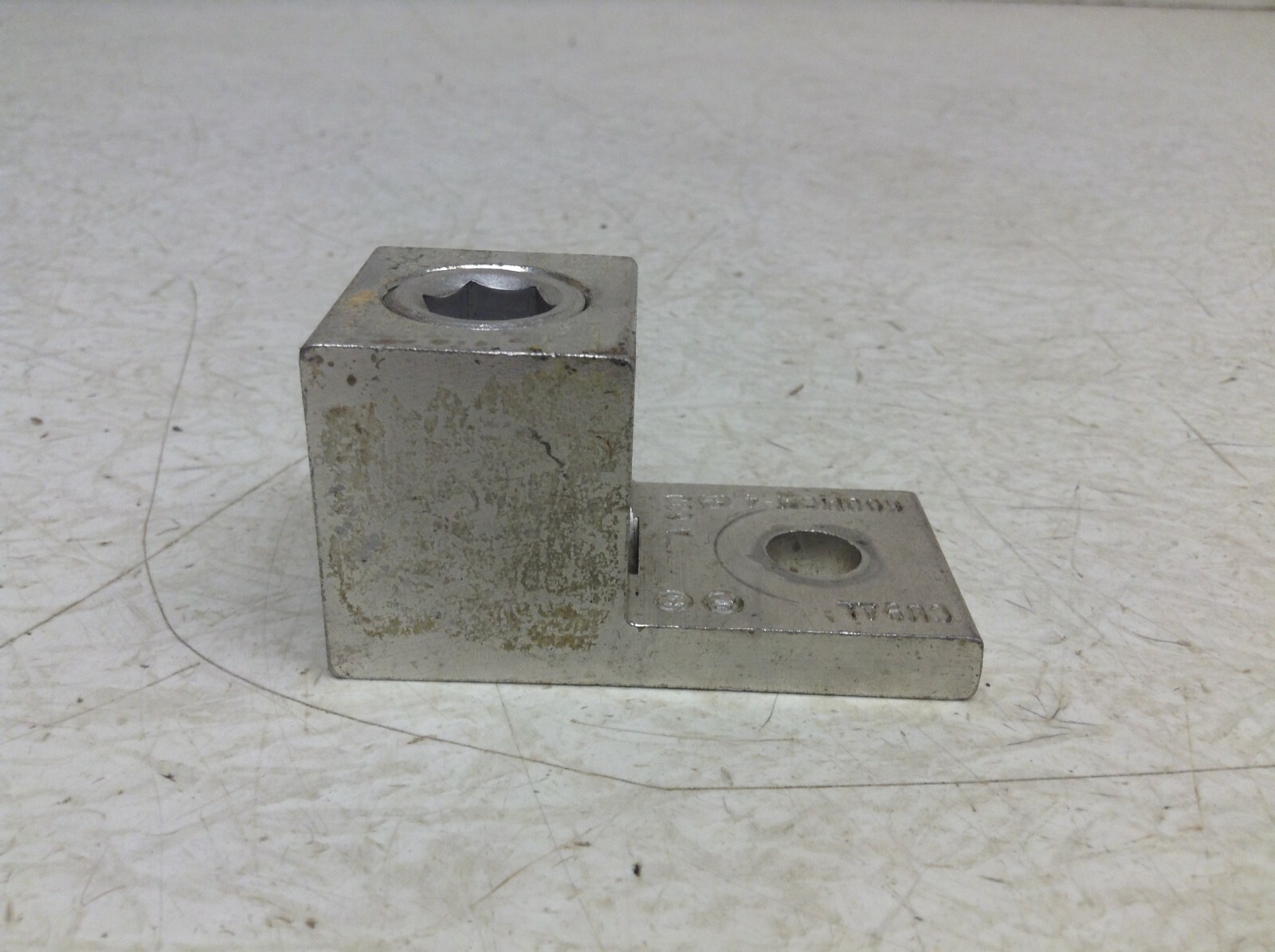 ILSCO CU9AL A600 Terminal Lug 600MCM-4 | eBay