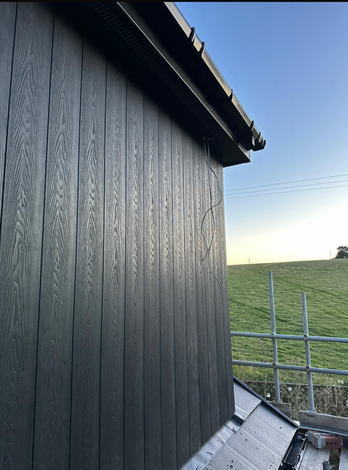 Composite WPC Cladding Boards Anthracite 3.6m Fast Delivery BULK DEALS ...