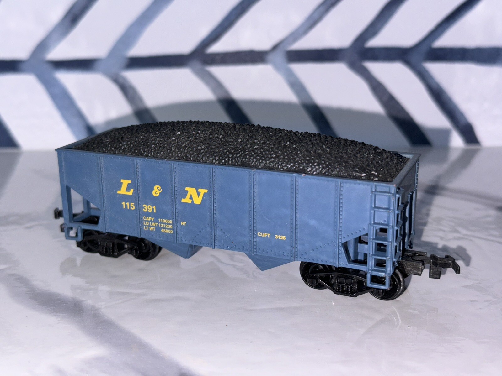 Life-Like HO Scale Freight Train Box Cars Untested Lot Of 7 Some For ...