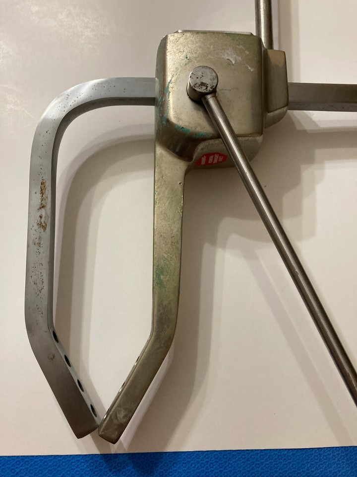 Assistant Leg Positioner Plus Clamp Orthopedic Instrument 425-2306 | eBay