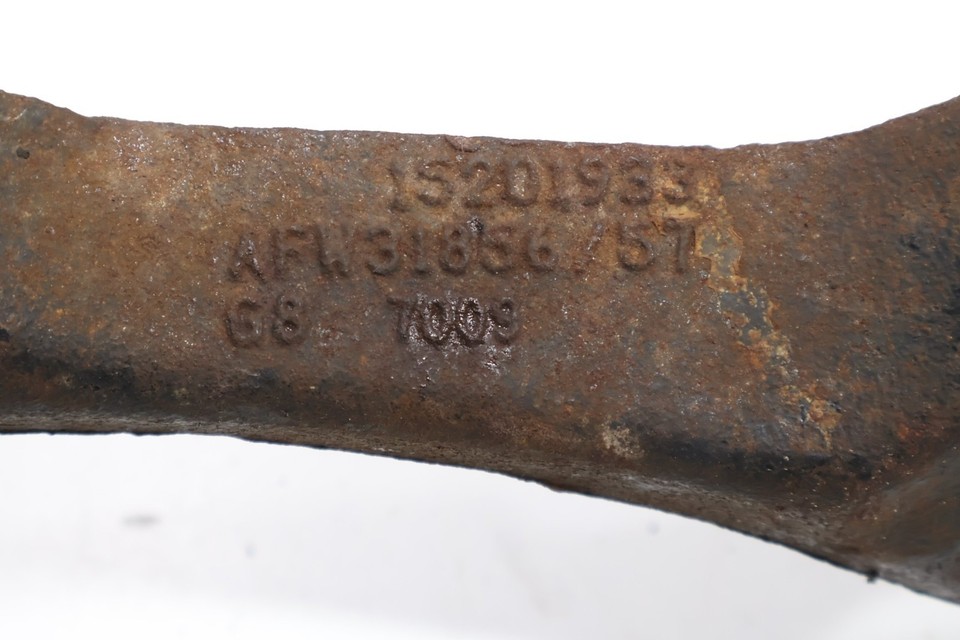 2015-20 CHEVROLET SUBURBAN 4WD FRONT DIFFERENTIAL AXLE CARRIER LEFT ...