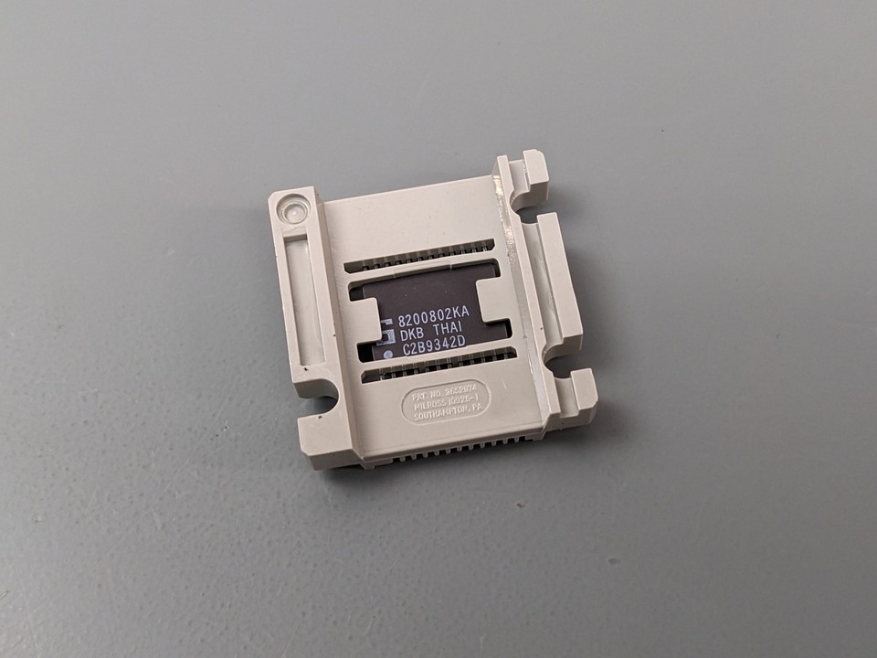 Signetics 8200802KA (82HS321A) 32K-Bit PROM (4096x8) IC, NOS Flat-Pack ...