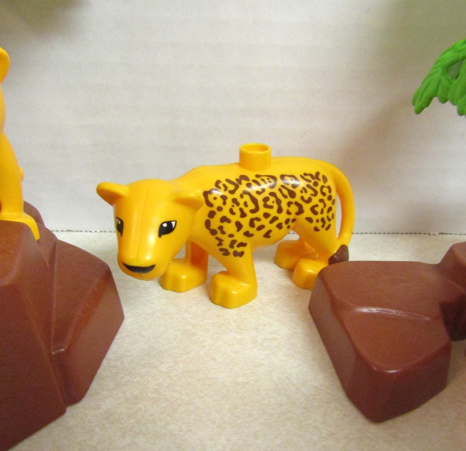 Lego DUPLO Zoo Lions Tigers and Leopard with Trees | eBay