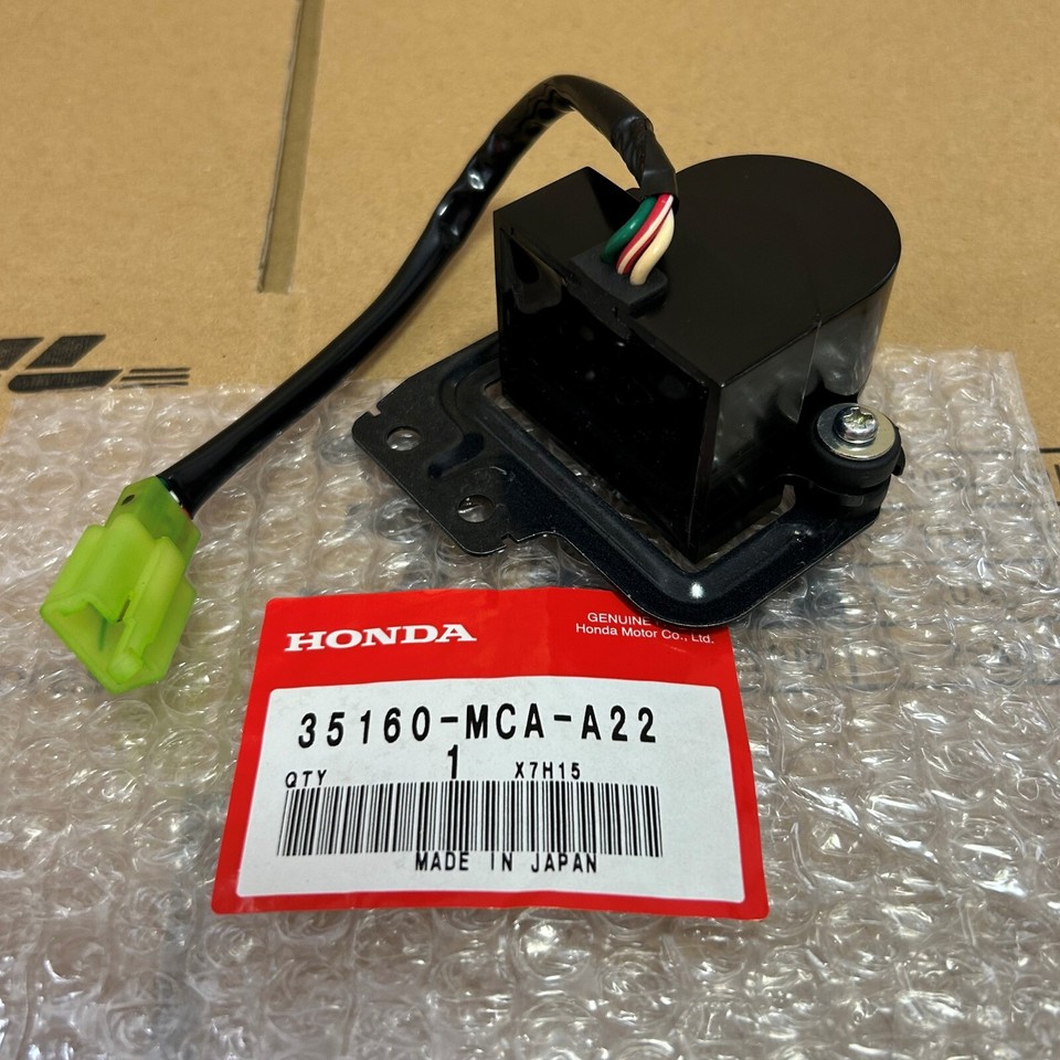 2001-2005 Honda Genuine GL1800 Gold Wing Bank Angle Sensor 35160-MCA ...