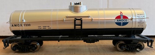 WALTHERS TRAINLINE HO-scale AMOCO SILVER TANK CAR AMOX 1330 RTR KD ...