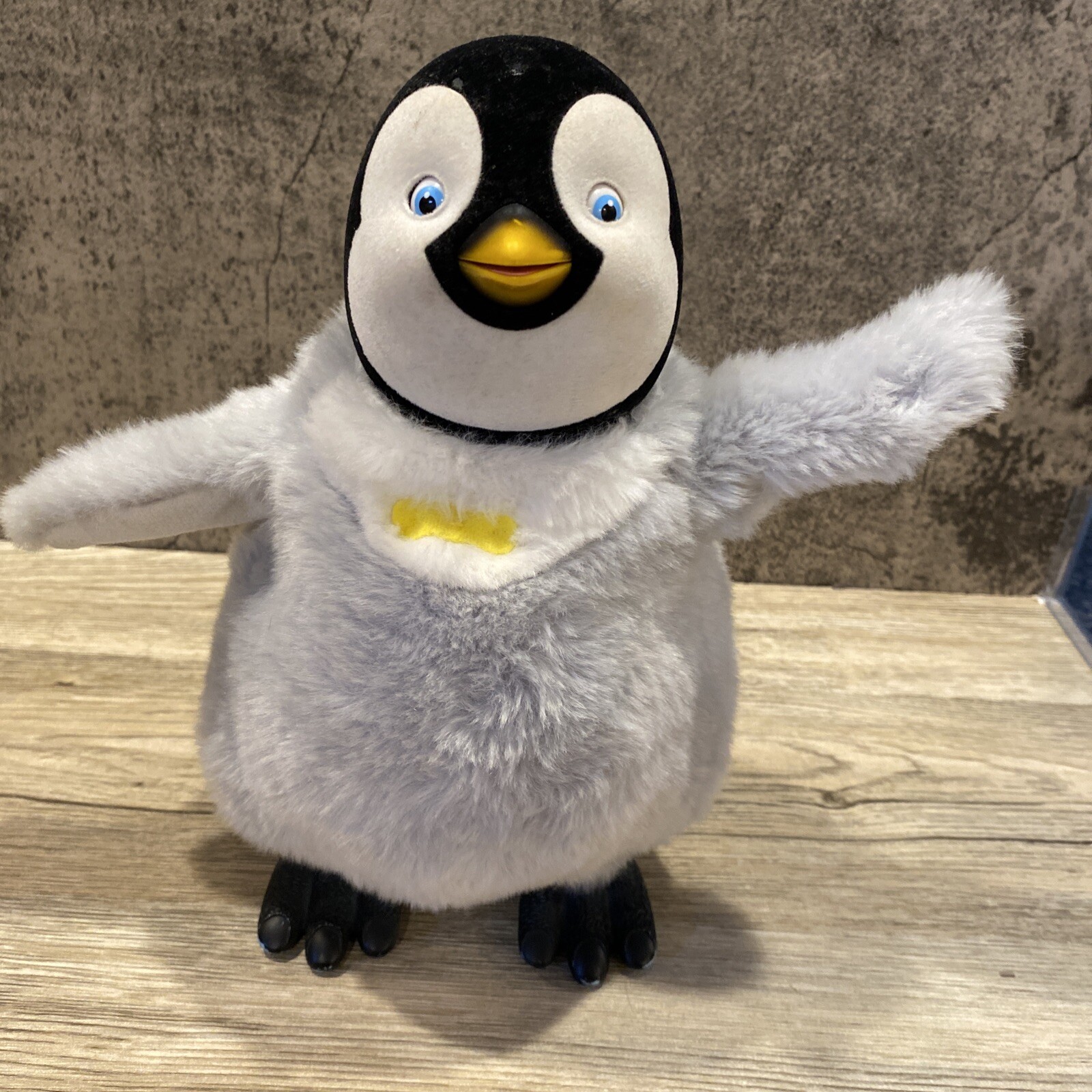 Dancing Happy Feet plush, dancing, talking penguin happy feet | eBay