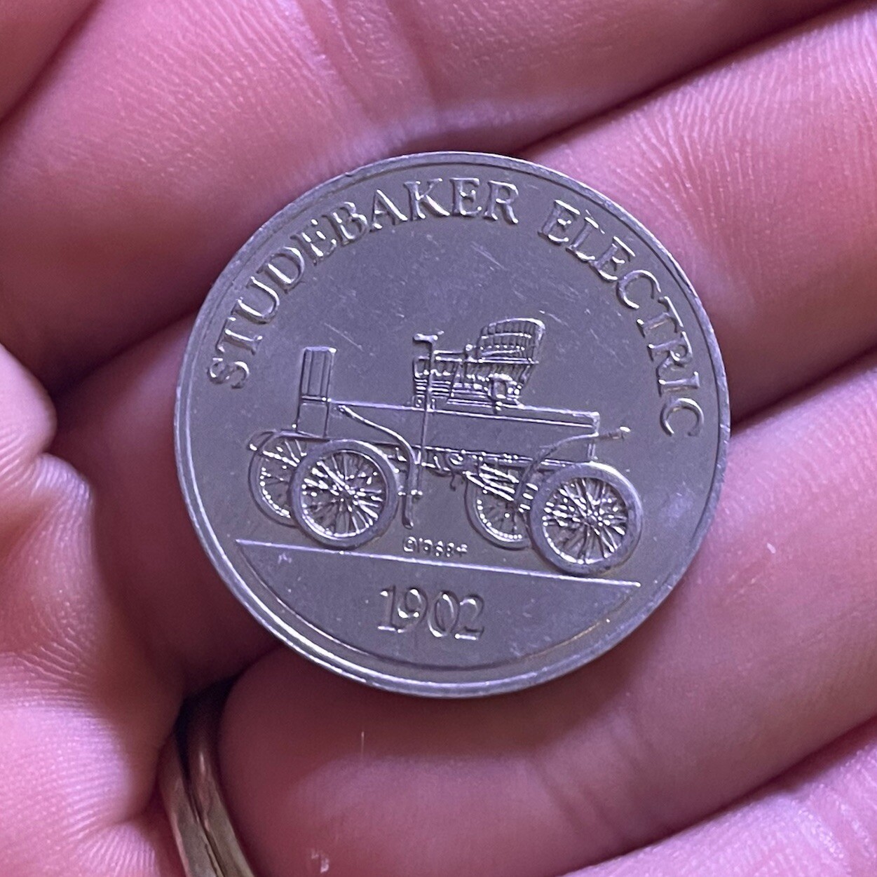 VTG SUNOCO ANTIQUE CAR COIN GAME SERIES 1 1968 STUDEBAKER ELECTRIC 1902 ...