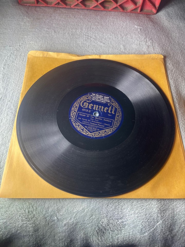 GENNETT Record 78 rpm 4919 JOLLY PETER / PARADE OF THE WOODEN SOLDIERS ...