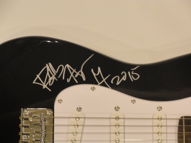 ROBB FLYNN MACHINE HEAD SIGNED BLACK ELECTRIC GUITAR JSA COA PROOF VERY ...