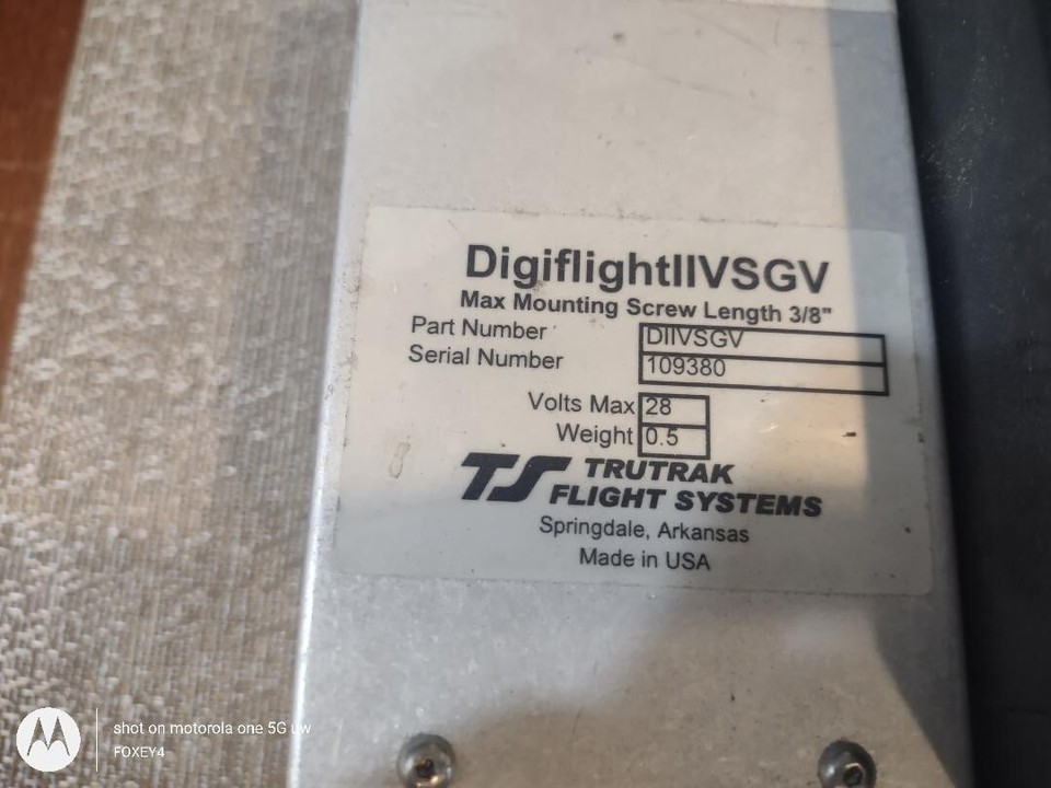 Trutrak Digiflight II VSGV Autopilot System w/servos and ADI | eBay
