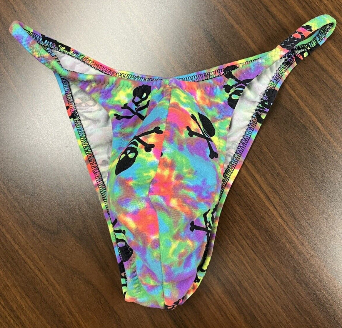 Men's Bodybuilding Posing Trunks/Swimwear, Medium, Mu… - Gem