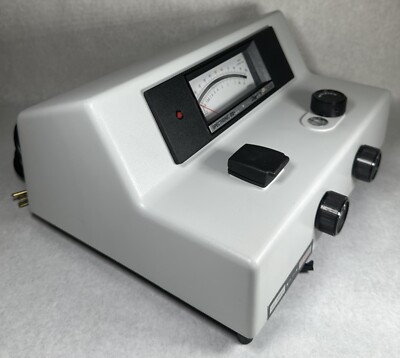 Analytical Instruments - 20 Spectrophotometer