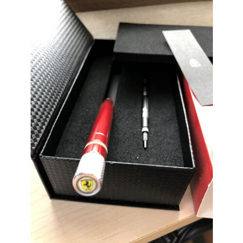 A rare item produced by Ferrari ️Unopened genuine Ferrari ballpoint ...