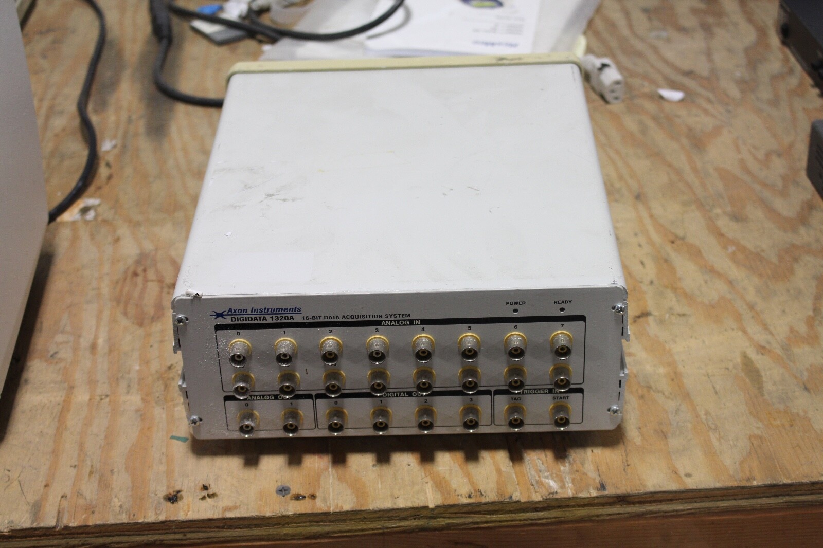 G165951 Axon Instruments DigiData 1320A 16-bit Data Acquisition System ...