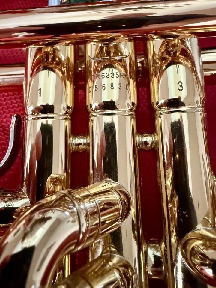 New YAMAHA TRUMPET - YTR 6335RC in GOLD LACQUER w/REVERSED LEADPIPE ...