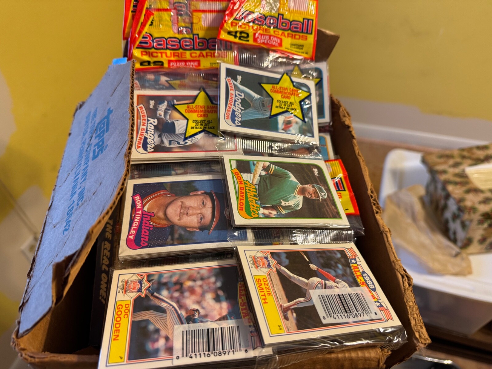 12 Cases Factory Sealed + 1 unsealed 1989 TOPPS BASEBALL RAK-PAK RACK ...