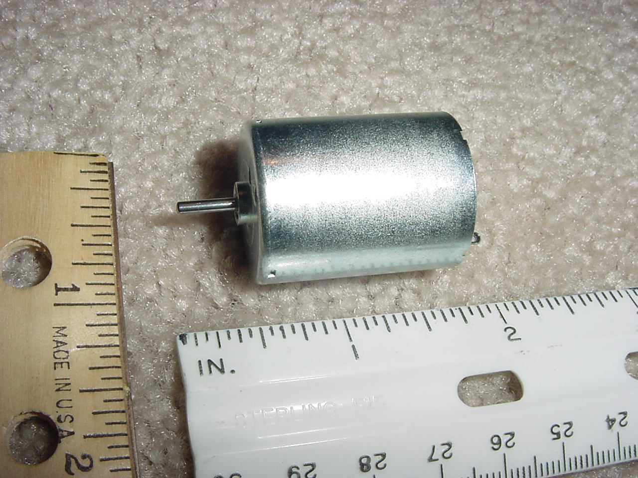 Small DC Electric Motor 03-12 VDC 4840rpm 187 g-cm M07 | eBay