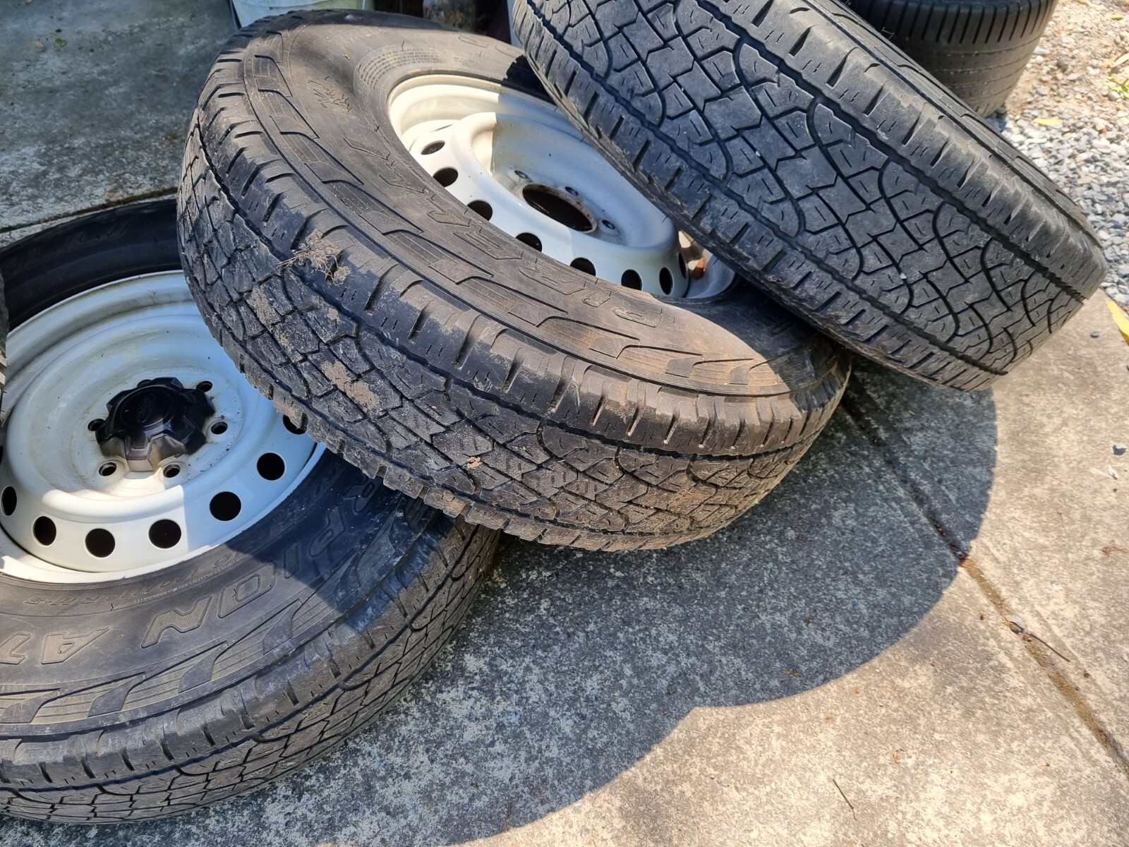 Ford Ranger 16" PX2 Steel rims/wheels - White with Pirelli Scorpion ...