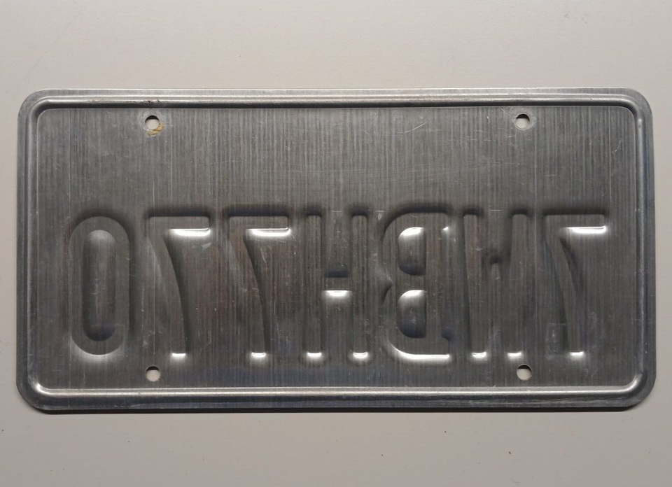 🐾 2011 CALIFORNIA "PASSENGER" LICENSE PLATE (7WBH770) W/2019 RENEW ...