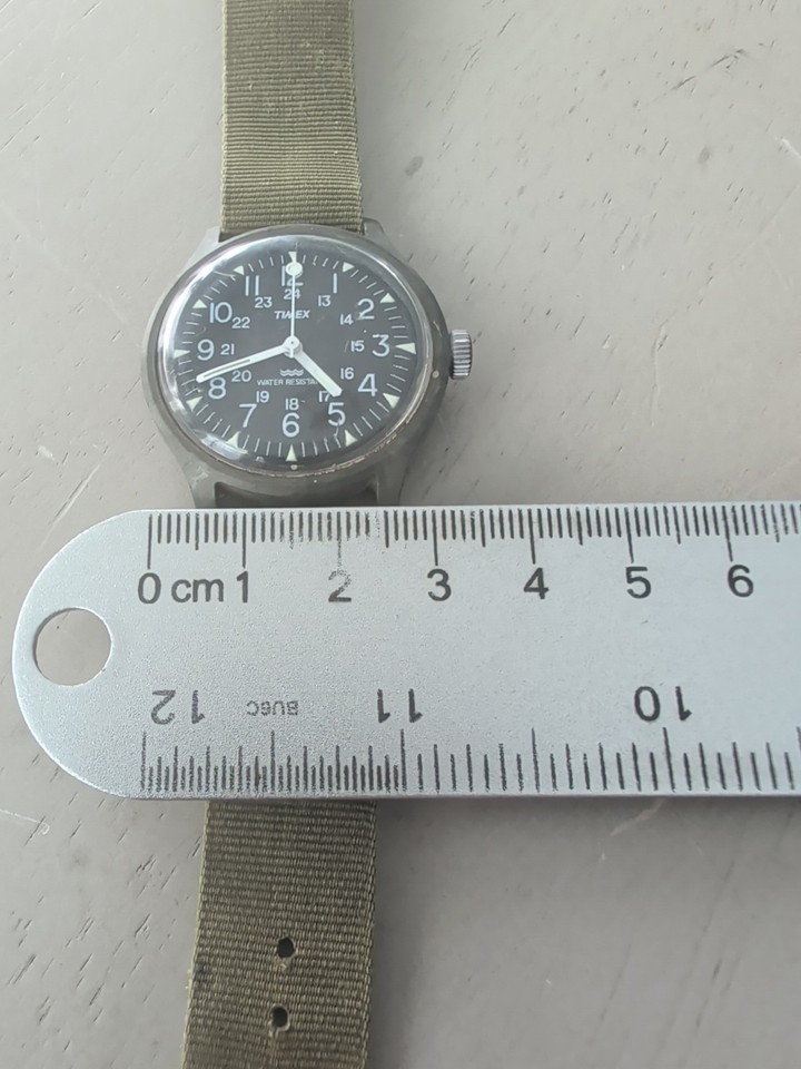 Timex Mechanical Military Camper Field Watch 35mm Macgyver Running ...