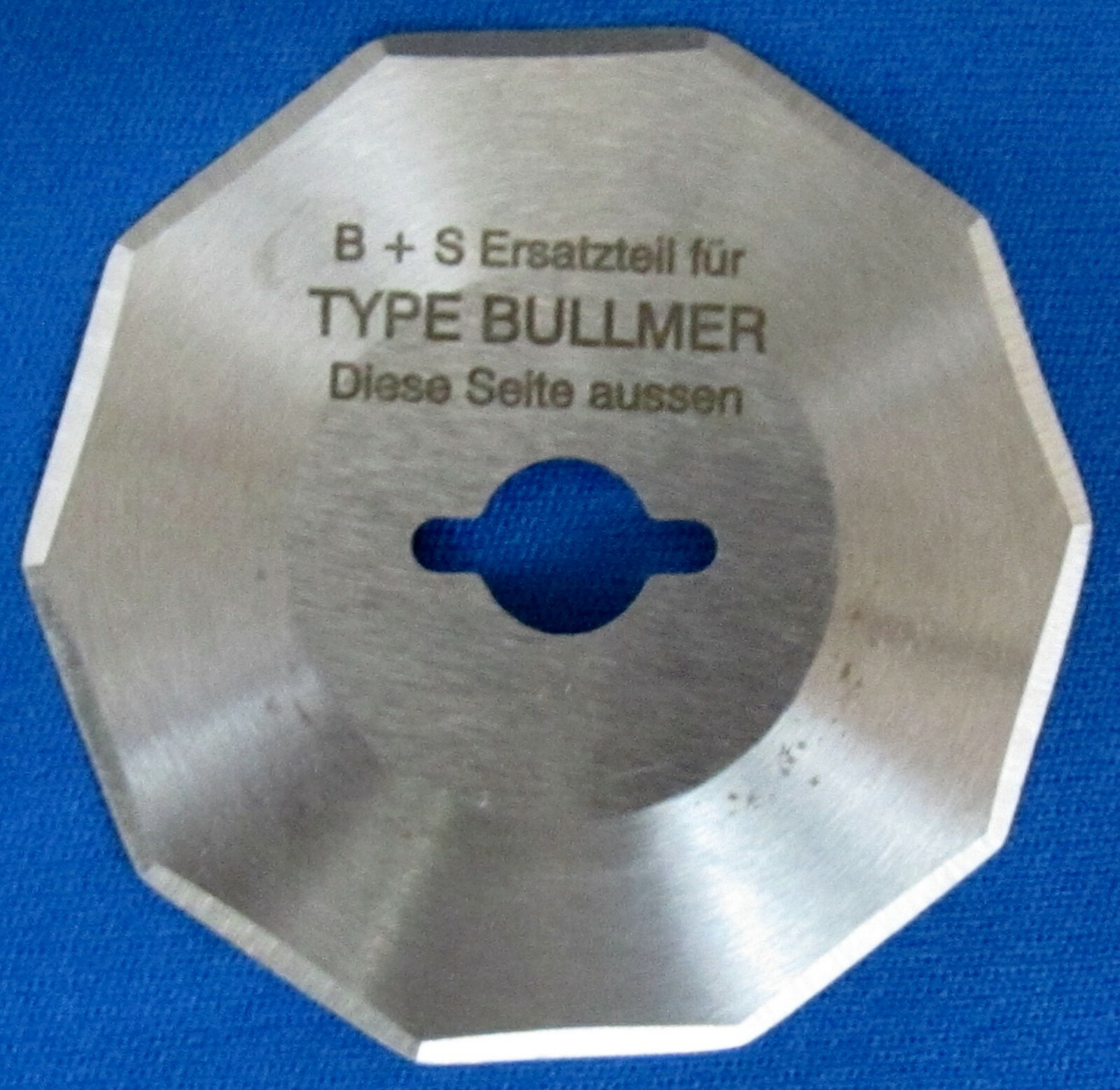 BULLMER 0250/1 - 50 MM 10-CURVED CLOTH CUTTER BLADE | eBay