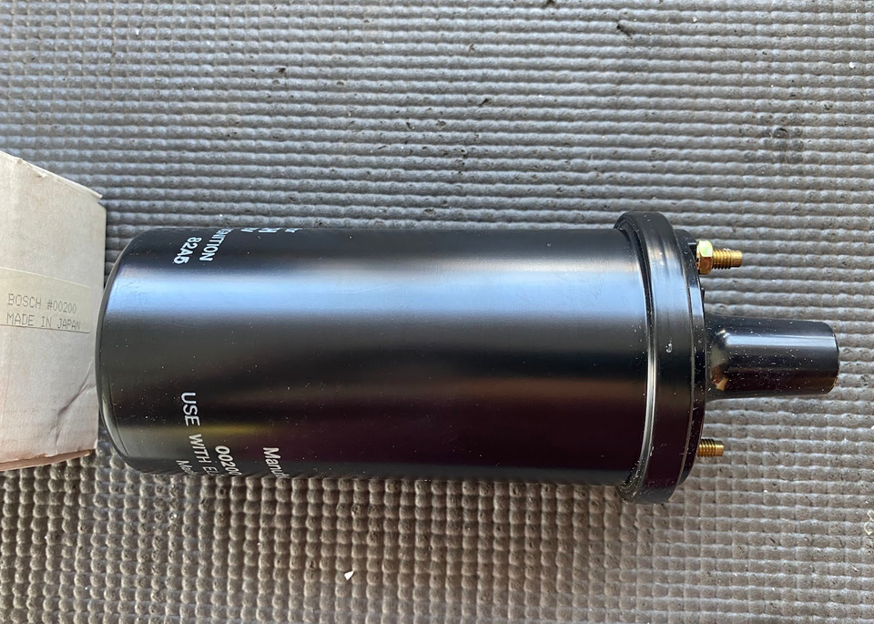 Bosch 12V Ignition Coil - 00 200 - For Nissan/Datsun 200SX, 210, 280Z ...