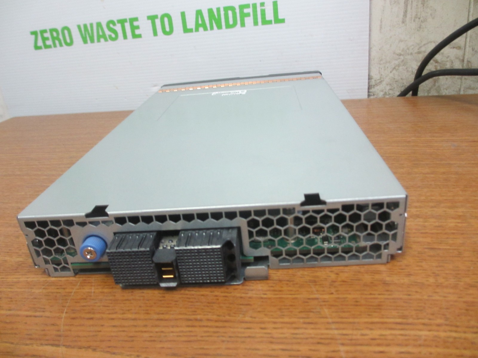 NetApp 111-00237+E3 Hard Drive Array Controller Module | eBay