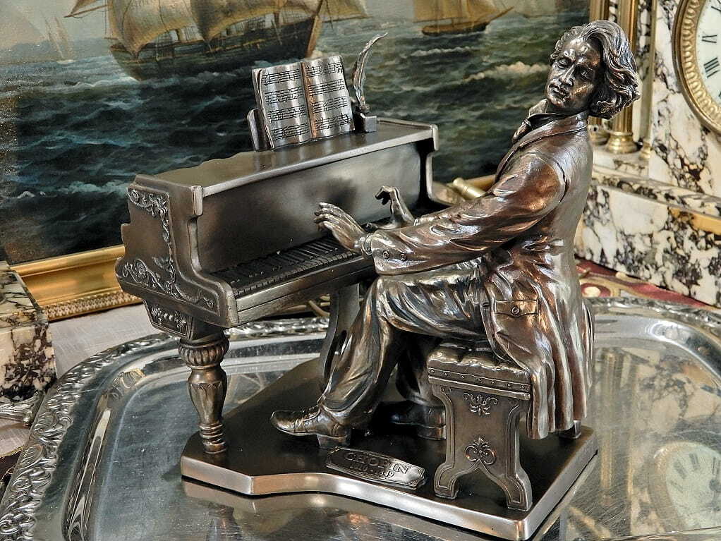 A gift for a pianist, a figurine of Fryderyk Chopin at the piano | eBay UK