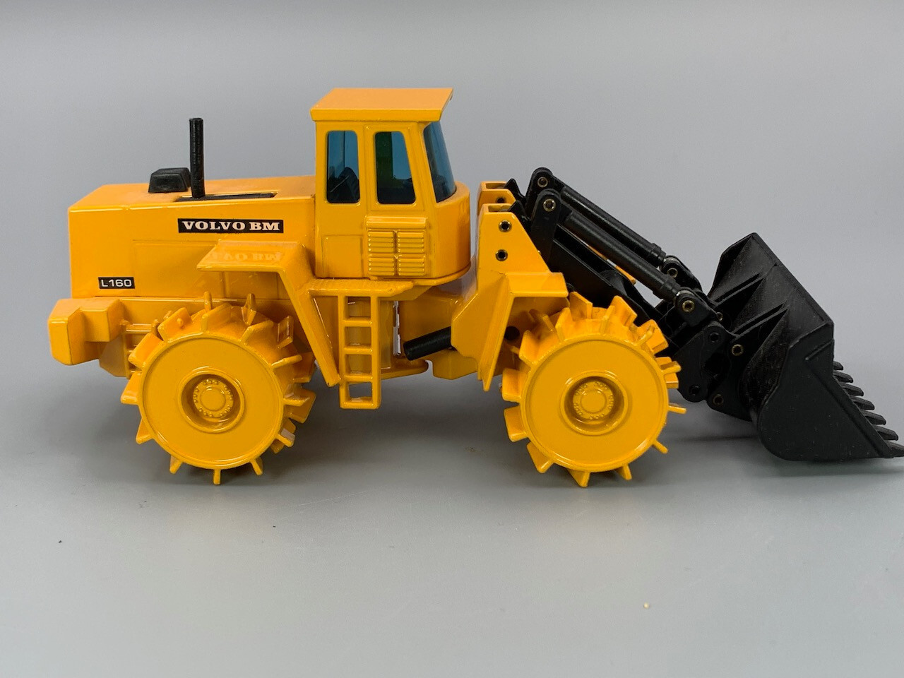 1/50 Scale Diecast Joal Compact Volvo BM L160 Loader Compactor D0444 LZ ...