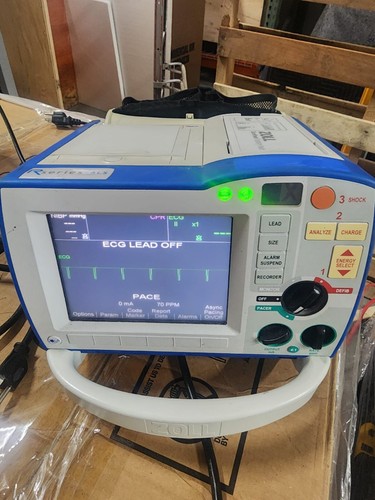 Zoll R Defeibrillator SPO2, ECG, NIBP & CO2 | eBay