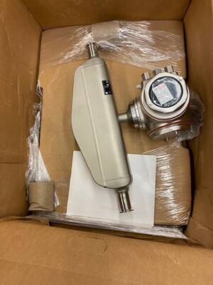 Endress Hauser Promass 300 8p3B25 Coriolis 1" Tri-Clamp Life Science ...